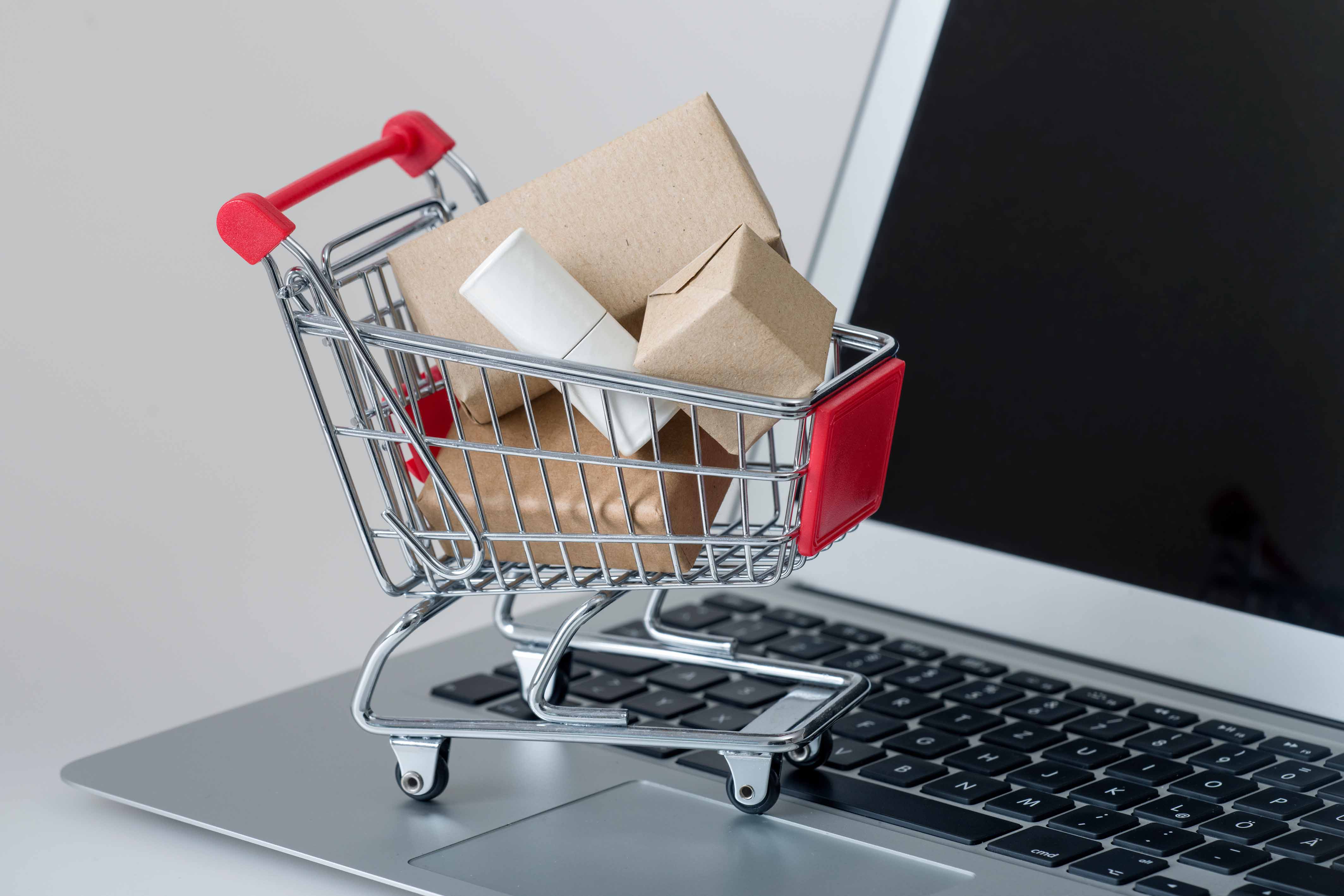 Logística inversa ¿Qué es y cómo funciona? | ILUNION